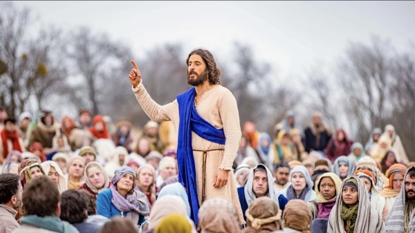 The Chosen's Season 3 theatrical opening outpaces Hollywood - Things On TV